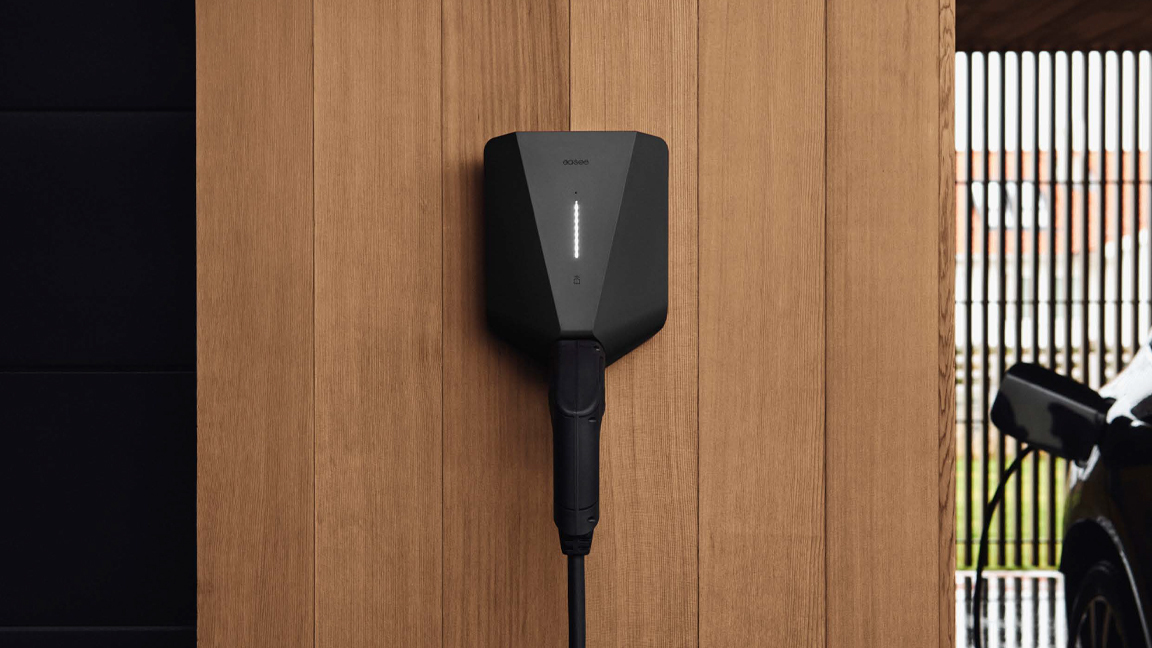 Easee Charge Lite – Snygg, smart och kraftfull!